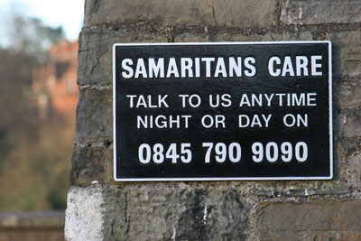 Clifton Bridge Samaritans sign